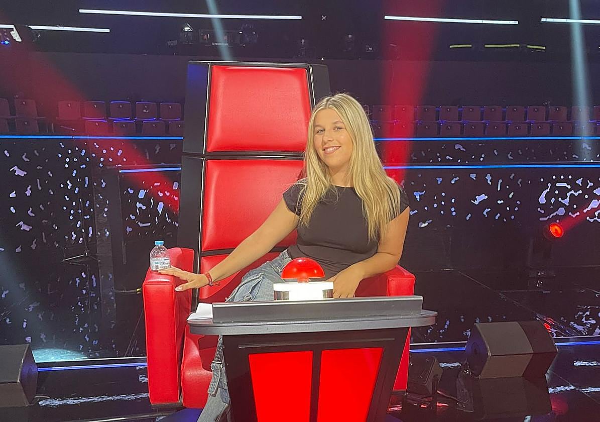 Carla, la joven de Vilecha que arrasa en 'La Voz': «Tiene el tono de Beyoncé» | leonoticias.com